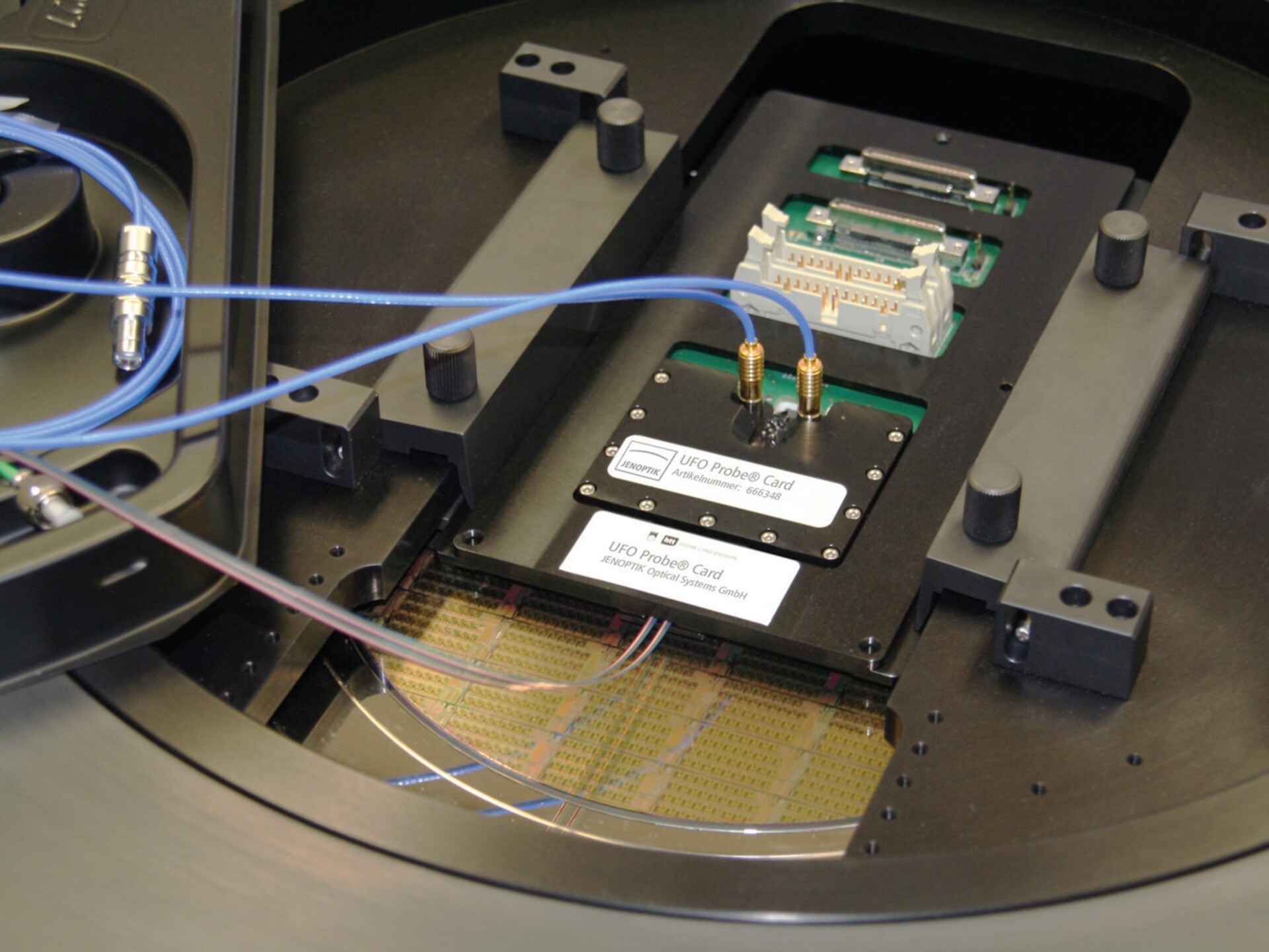 Ultra-Fast Opto-elektronische Probecard - UFO Probe® Card | Jenoptik